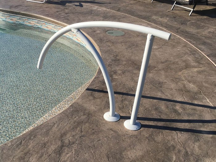 Triton Series Handrail — Piscines et Spas POSEIDON